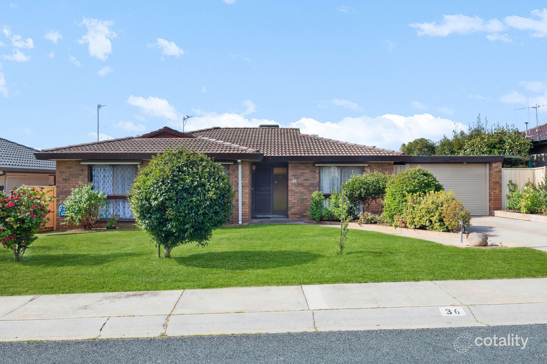 36 Nabilla Crescent, Strathdale, VIC 3550 sold on 25 October 2024 ...
