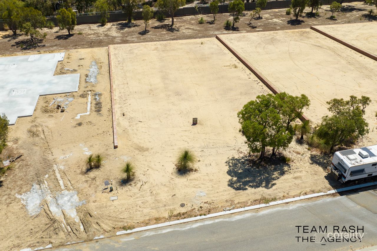 33 Harden Park Trail, Carramar, WA 6031 | Property Value & History ...