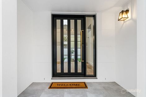 6044 Lucerne Circuit Hope Island QLD 4212 Sold Prices and Statistics