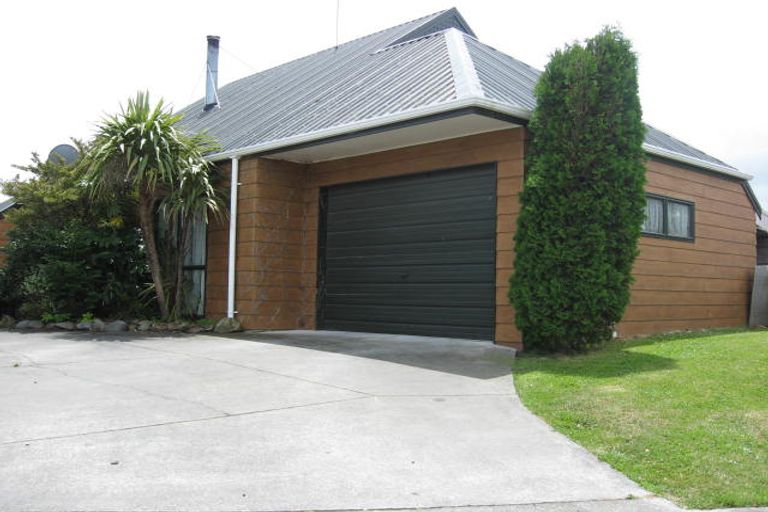 Property details for 6b Blenheim Place, Feilding, 4702