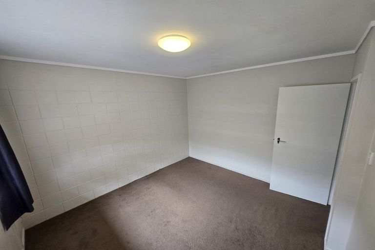 Property details for 4 Howard Hunter Avenue, Saint Johns, Auckland, 1072