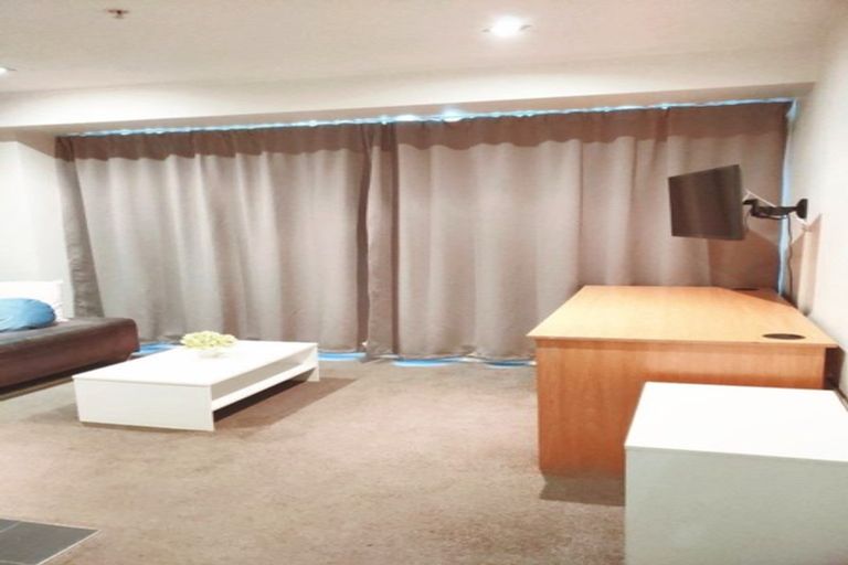 Property details for The Volt Apartments, 916/430 Queen Street ...