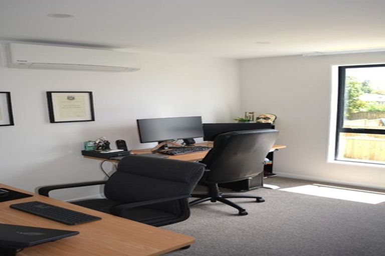 Property details for 21b Matapan Road, Panmure, Auckland, 1072