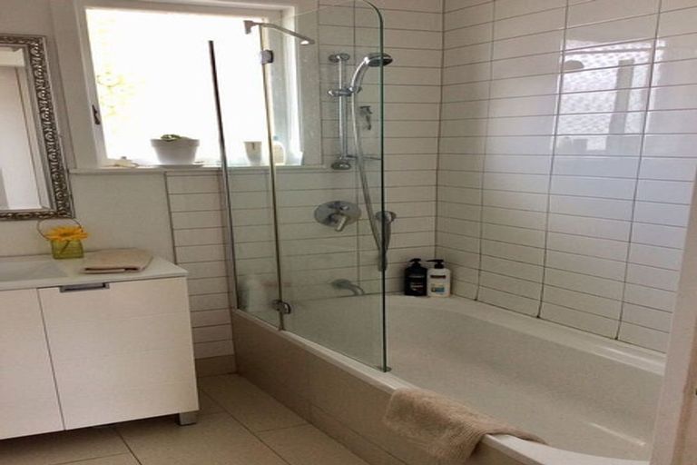 Property details for 8a Howard Hunter Avenue, Saint Johns, Auckland, 1072