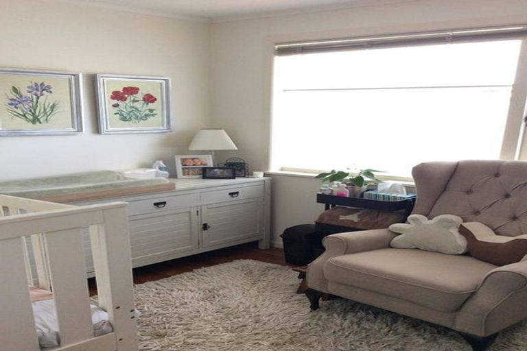 Property details for 8a Howard Hunter Avenue, Saint Johns, Auckland, 1072