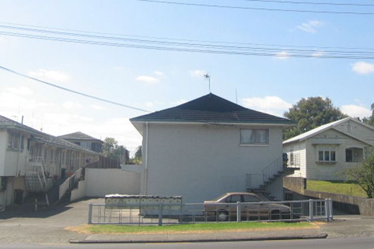 Property details for 1/8 Atkinson Avenue, Otahuhu, Auckland, 1062