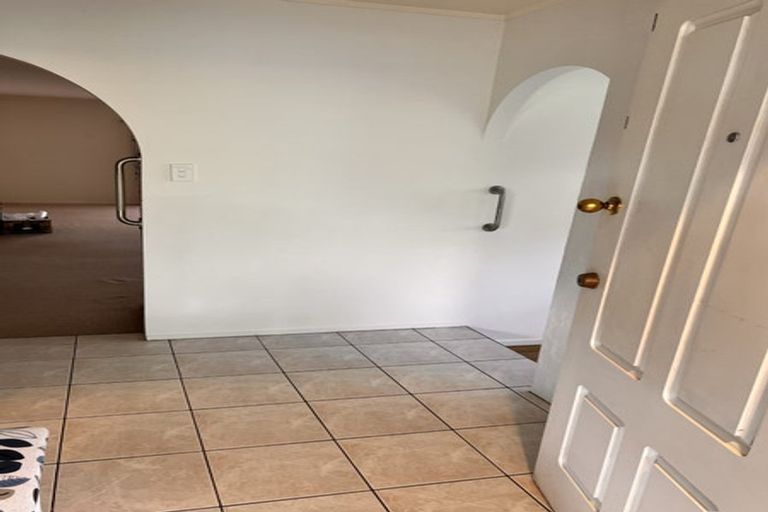 Property details for 51 Panapa Drive, Saint Johns, Auckland, 1072