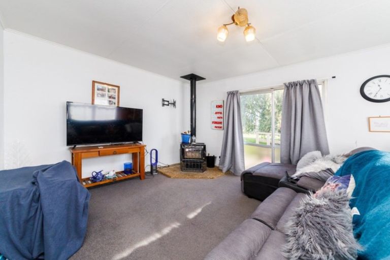 Property details for 2 Edinburgh Street, Feilding, 4702