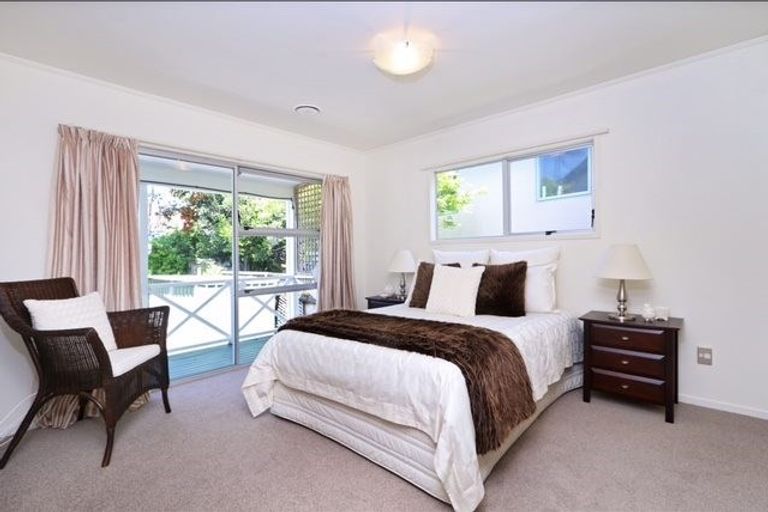Property details for 167 Abbotts Way, Remuera, Auckland, 1050