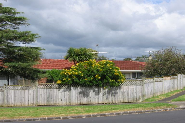 Property details for 8/448 Onehunga Mall, Onehunga, Auckland, 1061