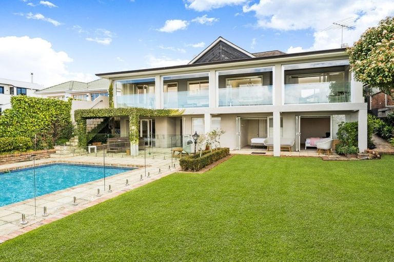 property-details-for-290-west-tamaki-road-wai-o-taiki-bay-auckland-1072